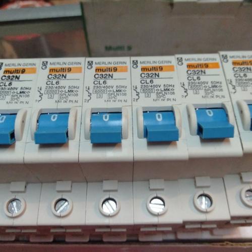 Jual MCB MULTI9 MERLIN GERIN 6A 6 A AMPERE A PLN CL6 - Kab. Cianjur ...