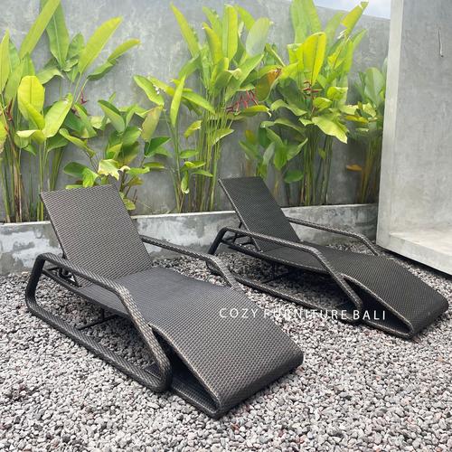 Jual Sunbed Rattan Chair Pool Lounger - Kursi Kasur Kolam Pantai Rotan ...