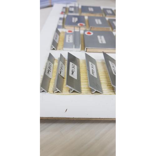 Jual FRAME LIST EDGING ALUMUNIUM LT 15 PANEL PINTU - CROME - Kota ...