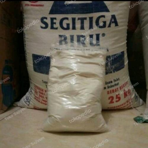 Jual tepung terigu segitiga biru 1 kg bogasari repack - Jakarta Barat ...