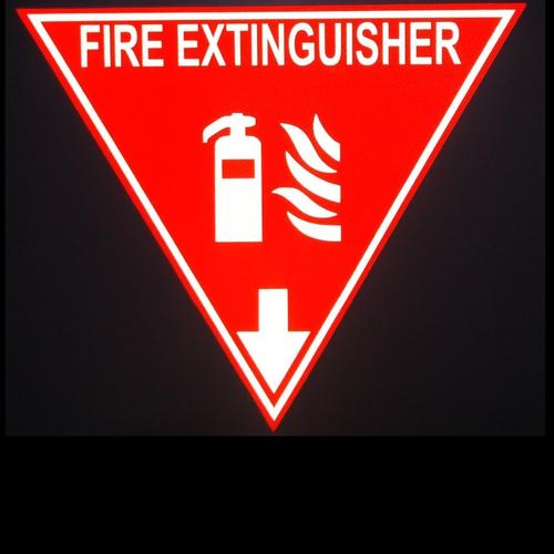 Jual RAMBU APAR / SEGITIGA APAR 3535 (REFLECTIVE) - STICKER ONLY - Kota ...