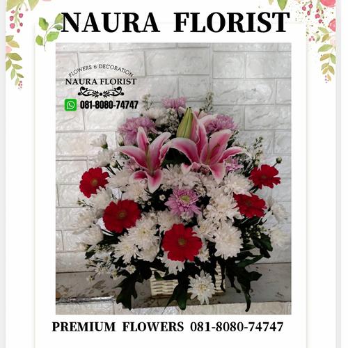 Jual bunga meja/rangkaian/ bunga lili/buket bunga asli / lili dan ...