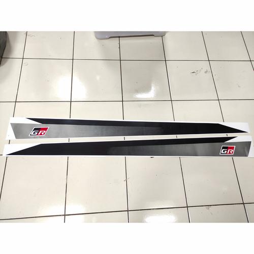 Jual Sticker body mobil toyota fortuner 2022 stiker fortuner GR 2022 ...