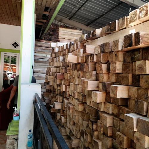 Jual Kayu racuk rimba papan dan balok - Jakarta Timur - TITAN Resources ...
