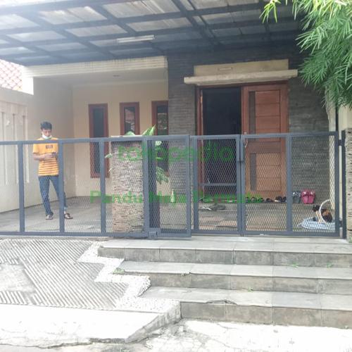 Jual Pagar Besi Holo Kombinasi Ram Lipat Dorong Custom - Kota Depok ...