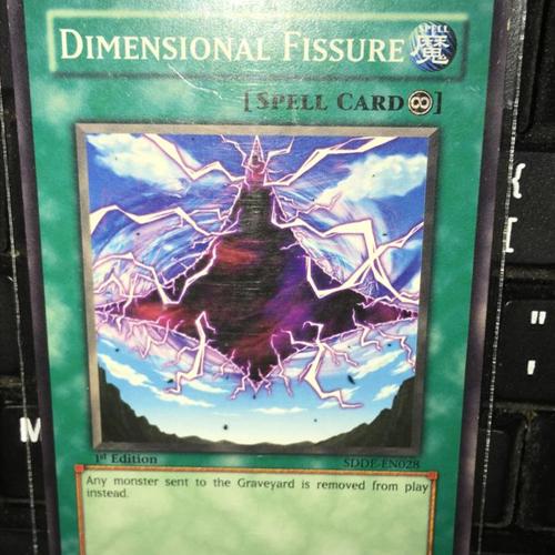 Jual YUGIOH Dimensional Fissure - Common - Kota Surabaya - Dehave ...