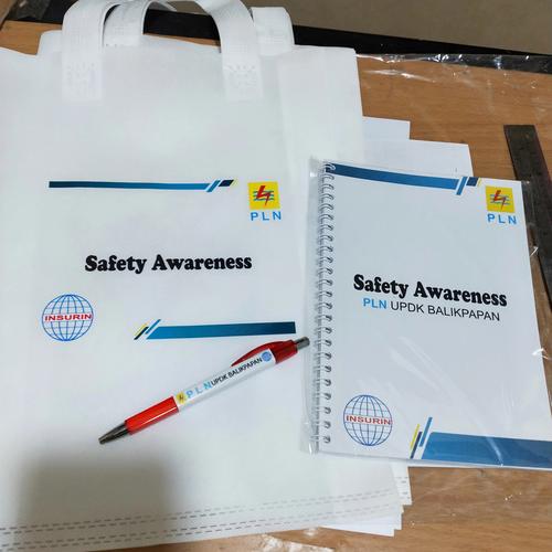 Jual paket seminar kit/paket full colour/tas/notebook/pulpen/desain ...