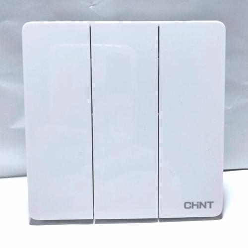 Jual Saklar TRIPLE 3 GANG NEW 2M Series - CHINT - 8-SILVER - Jakarta ...