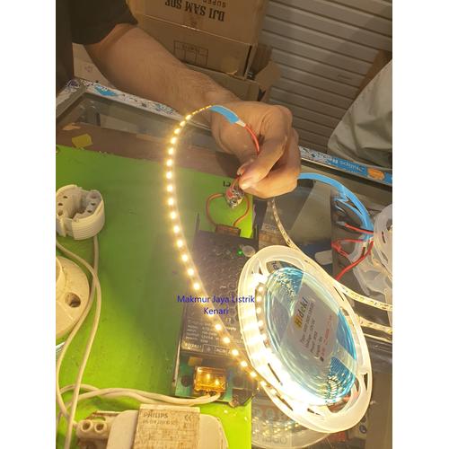 Jual Lampu Led Strip 120 mata 12 v dc 2835 mata rapat 5 meter 1 roll ...