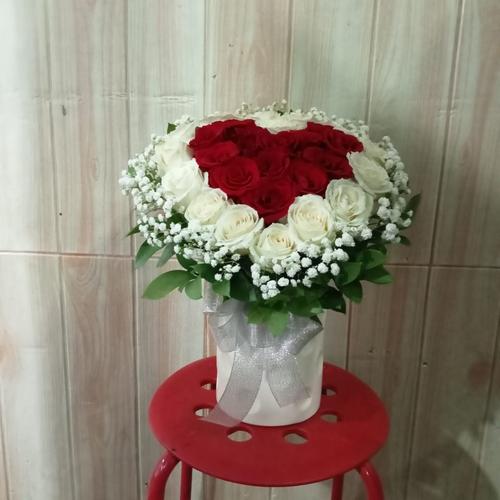 Jual BUNGA LOVE - BUNGA MEJA - BUNGA ANNIVERSARY - RANGKAIAN BUNGA ...