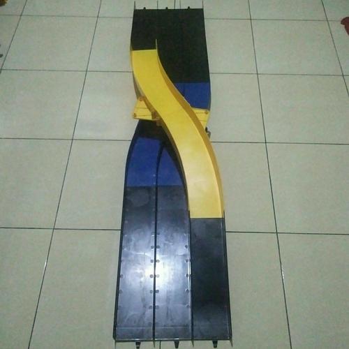 Jual arena bermain tamiya track 3jalur interchange IC track pindah ...
