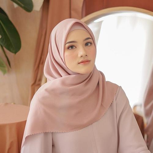 Jual Kerudung Segi empat Paris Voal Premium Lasercut Original Nayla ...