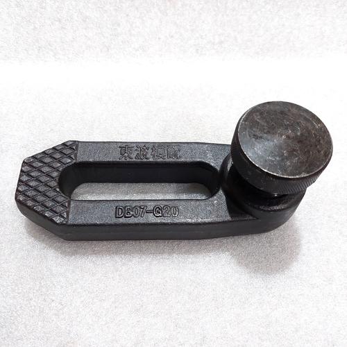 Jual Mold Clamp M20 Oval - 1 Pcs (Clamp Only) Clamp Molding M20 - Kota ...