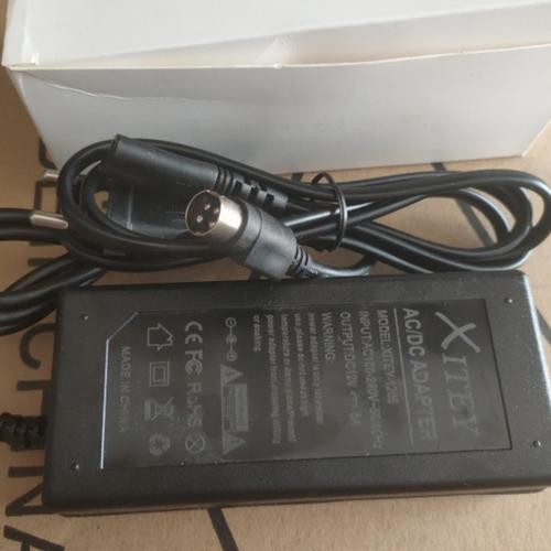 Jual Adaptor DVR NVR Hikvision 4 pin 12V 5A - Jakarta Barat - Gudang ...