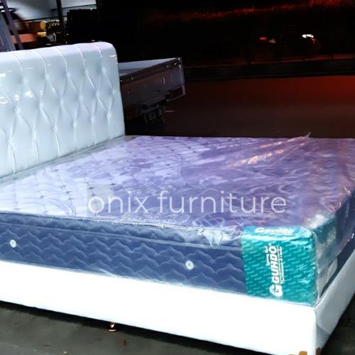 Jual 1 set spring bed gudho divan crisan 160x200 kasur biru putih ...