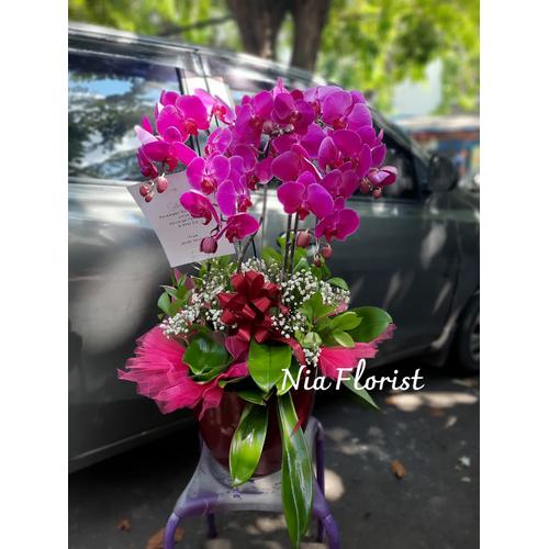 Jual Buket Bunga/Rangkaian Bunga Anggrek/Bunga Meja - Ungu - Jakarta ...