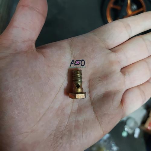 Jual Baut Solar Nozzle Nosel Dyna Dutro HT130 HT 130 - Jakarta Barat ...