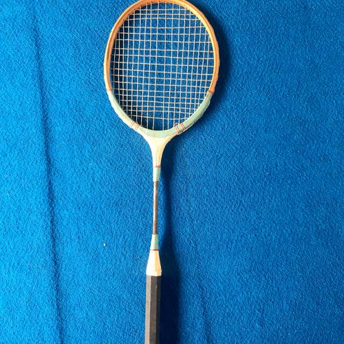 Jual raket batminton jadul kayu - Kota Payakumbuh - Buya Gallery Antik ...