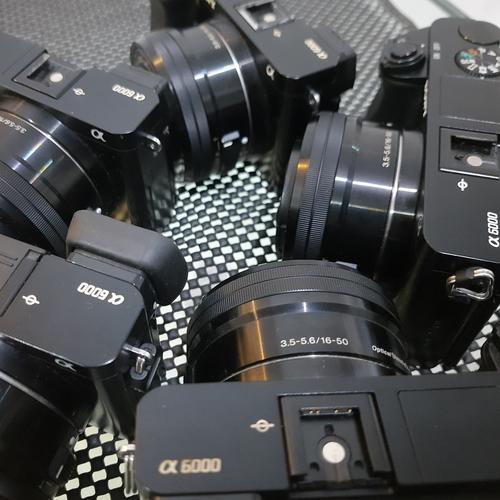 Jual SONY A6000 BEKAS GREY MULUS FULSET MURAH - SILVER SC 5RB, BODY ...