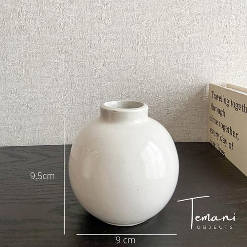 Jual Vas Bunga Putih - Luna Vase/ Vas Bunga Keramik Cantik/Dekorasi ...
