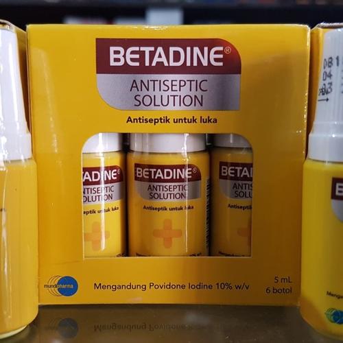 Jual 1 Box / Pak Betadine Antiseptic Solution 5mL isi 6 botol - Kota ...