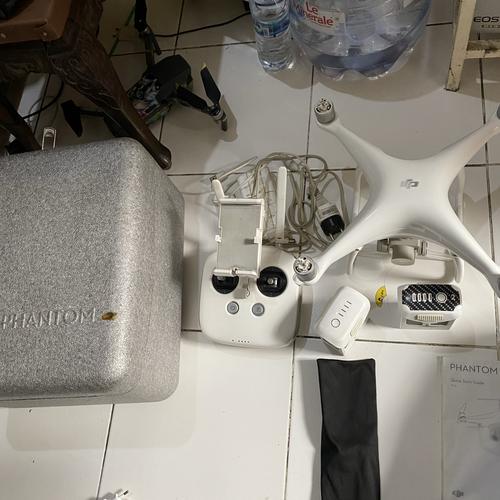 Jual dji phantom 4 standard 2 baterai like new - Kota Yogyakarta ...