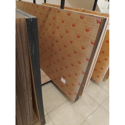 Jual akrilik 2mm bening 60x60 dan 50x50 - 60x60 - Kota Malang - Aeolian ...