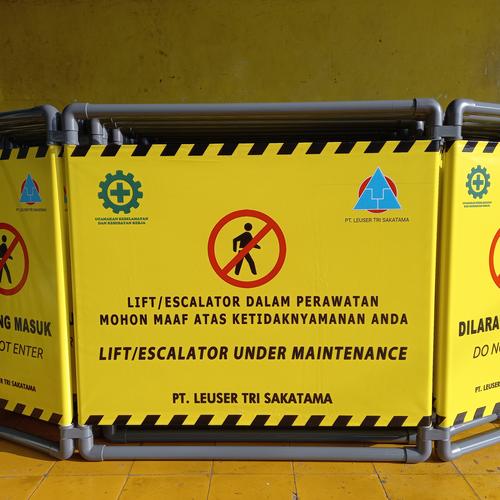 Jual Safety Baricade Maintenance pesanan khusus PT. Leuser Tri Sakatama ...