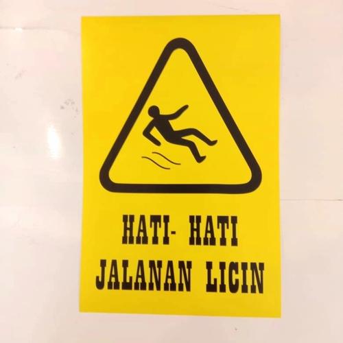 Jual sign stiker HATI HATI JALANAN LICIN / sticker jalanan licin ...