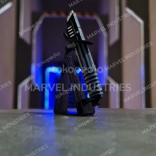 Jual Mando Darksaber,Dark Saber Cosplay Hilt, Props. Termasuk Display ...
