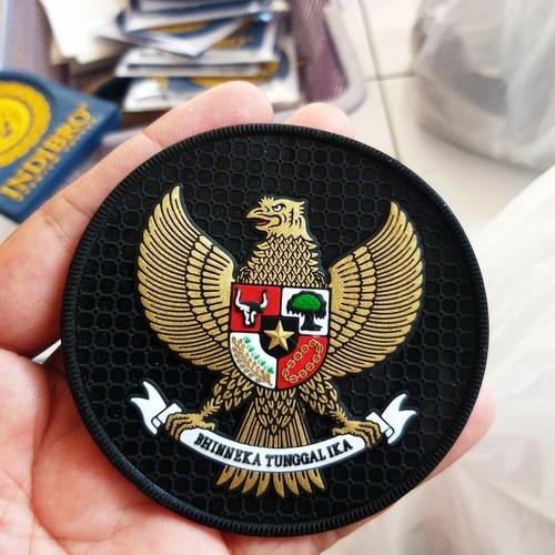 Jual logo garuda patch garuda indonesia - merah list gold - Kab ...