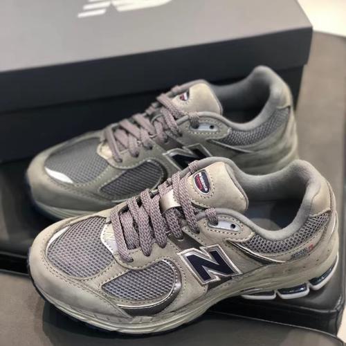 Jual New Balance 2002 RA Light Grey OG original - Kab. Sleman ...