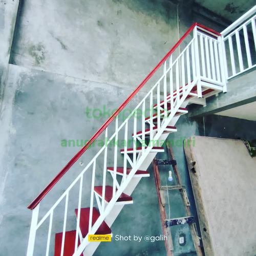 Jual TANGGA BESI MURAH MINIMALIS TRAP DAN HANDLE KAYU - Kab. Bekasi ...