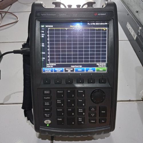 Jual Agilent Keysight N9918A Fieldfox Microwave Analyzer 26.5 GHz Spectrum - Kota Tangerang ...