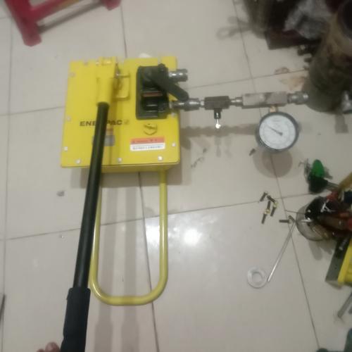 Jual enerpac hand pump P464 doble acting - Jakarta Utara - TOKO TECHNIK ...
