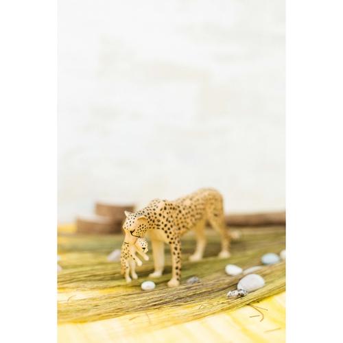 Jual Mojo Fun Cheetah Female with Cub - Wildlife Collection - Jakarta ...