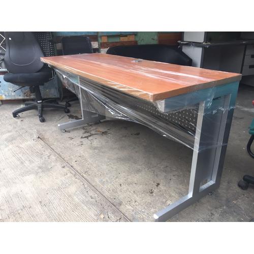 Jual Meja Kantor Indovickers 150x60cm, 160x60cm, 160x75cm, 150x75cm ...