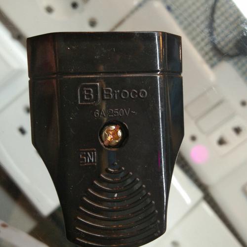 Jual Kontra Contra Steker Gepeng Hitam Female Plug Merk BROCO - Jakarta ...