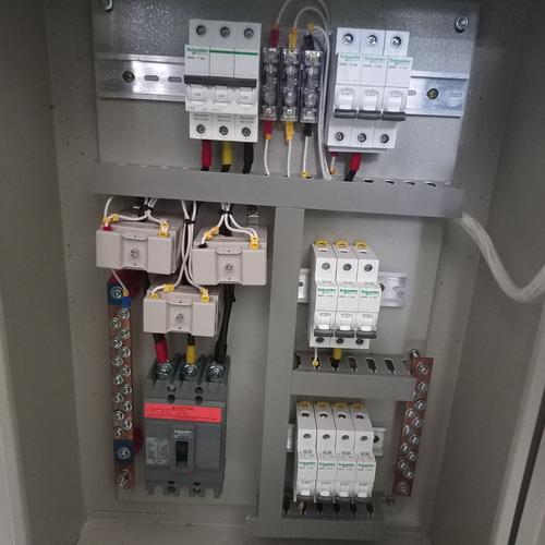 Jual Panel Listrik 3 phass 50A Panel Jadi Pembagi 3 phass 50 A ...