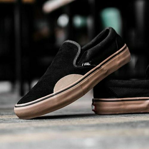 Jual Vans Slip On Pro “Black Suede Gum Sole ” - Kota Tangerang Selatan ...