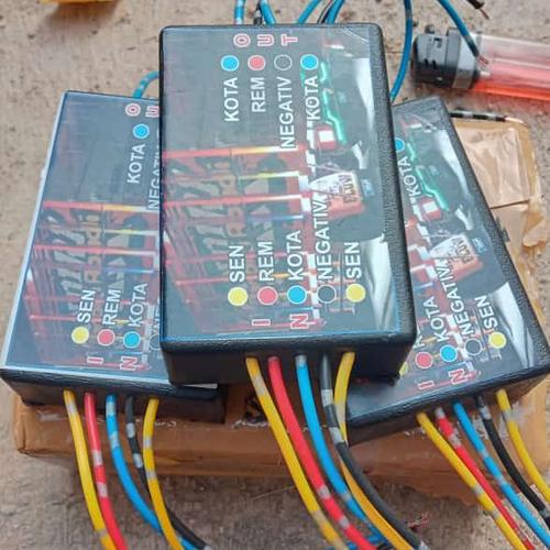 Jual modul lampu kolong 1 lampu 3 fungsi - 12 VOLT - Kab. Batang ...