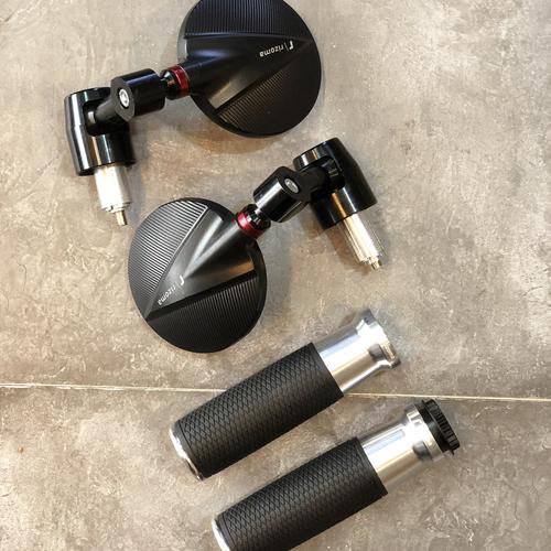 Jual Paketan Handgrip Rizoma CNC & Spion Bar End Mirror Bulat dan Kotak ...
