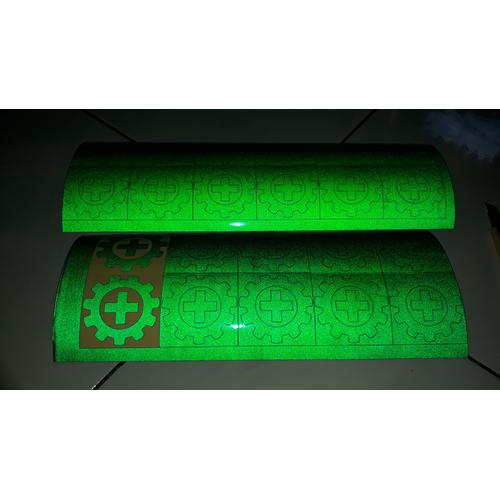 Jual Sticker Nyala Helm Proyek Kontraktor Logo K3 Keselamatan kerja - 0 ...