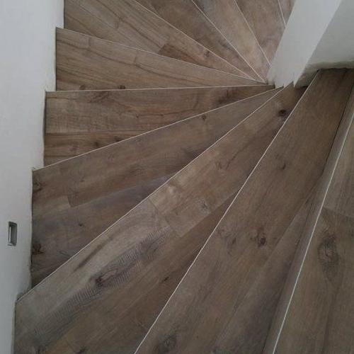 Jual Granit keramik granit anak tangga motif kayu 60x120 request ukuran ...