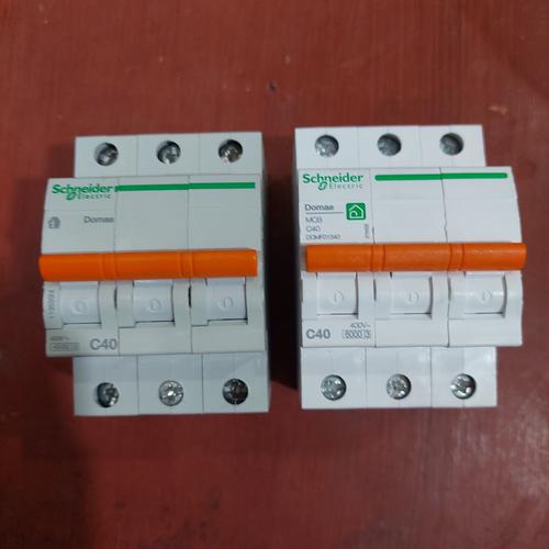 Jual mcb 3p 40 amper domea schneider - Kota Bandung - JJ ELEKTRICK ...