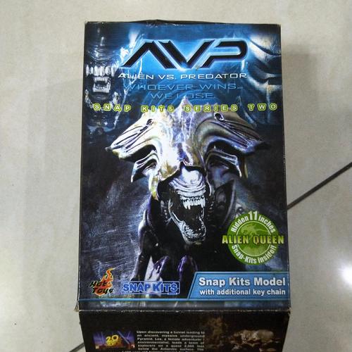 Jual Hot Toys Snap Kits Series Two AVP Alien vs Predator Elder Predator ...