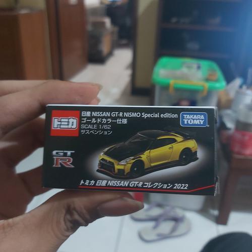 Jual Tomica Nissan GT-R NISMO Special Edition Gold Color Type - Jakarta ...