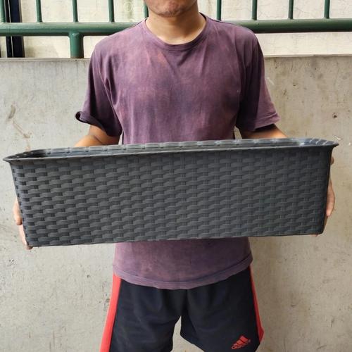 Jual pot rotan panjang 60 cm, pot bunga persegi panjang,pot motif warna ...