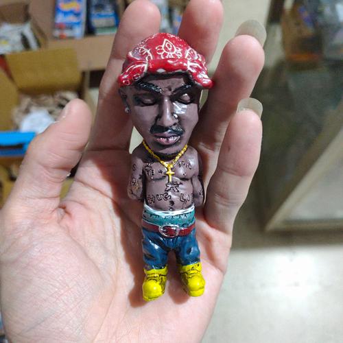 Jual figure resin rapper tupac shakur - Kota Malang - boss diecast ...