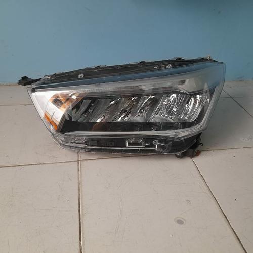 Jual Headlamp lampu depan Toyota Raize kiri 2020 2021 2022 original ...
